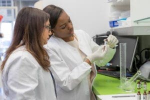 Working as a Pharmacist - Pharmacists' Gateway Canada